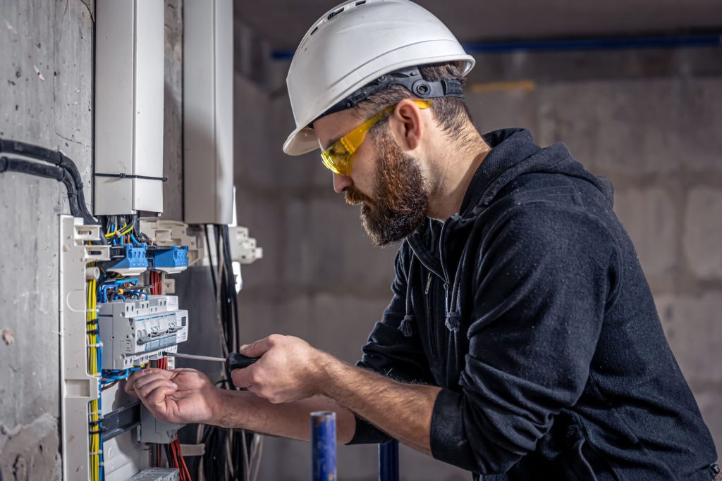 Best Electrical Companies in Houston - FacilityBot - Facilities ...
